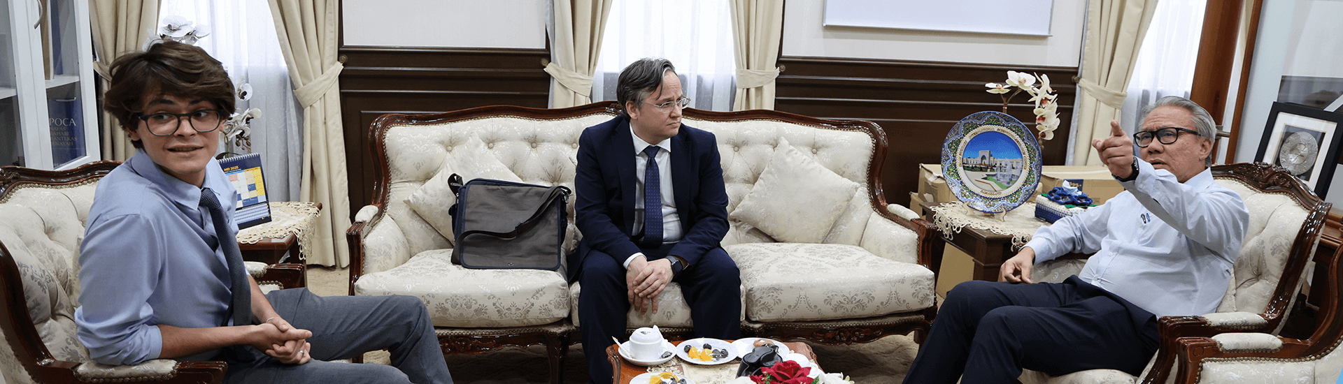 Official Website : Institute of Islamic Understanding Malaysia ...